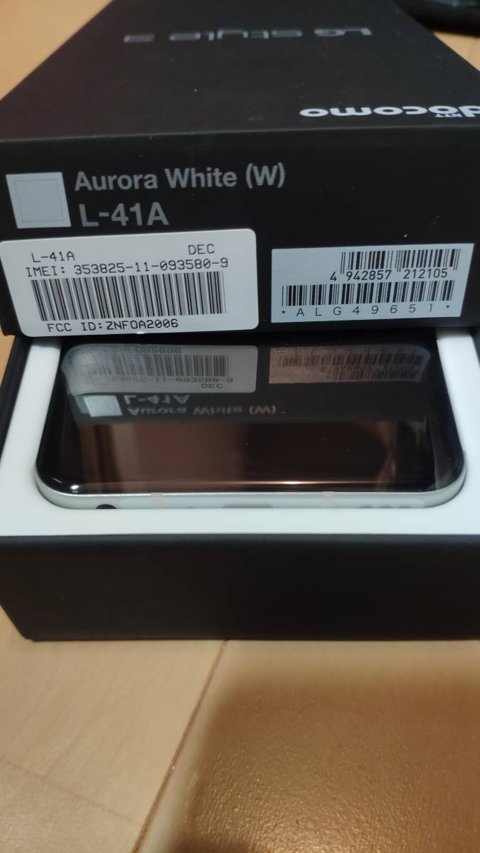 docomo LG style3 L-41A オーロラホワイト スナドラ845 本体 SIMロック解除コード発行済(LGエレクトロニクス)｜売買されたオークション情報、yahooの商品情報を ...