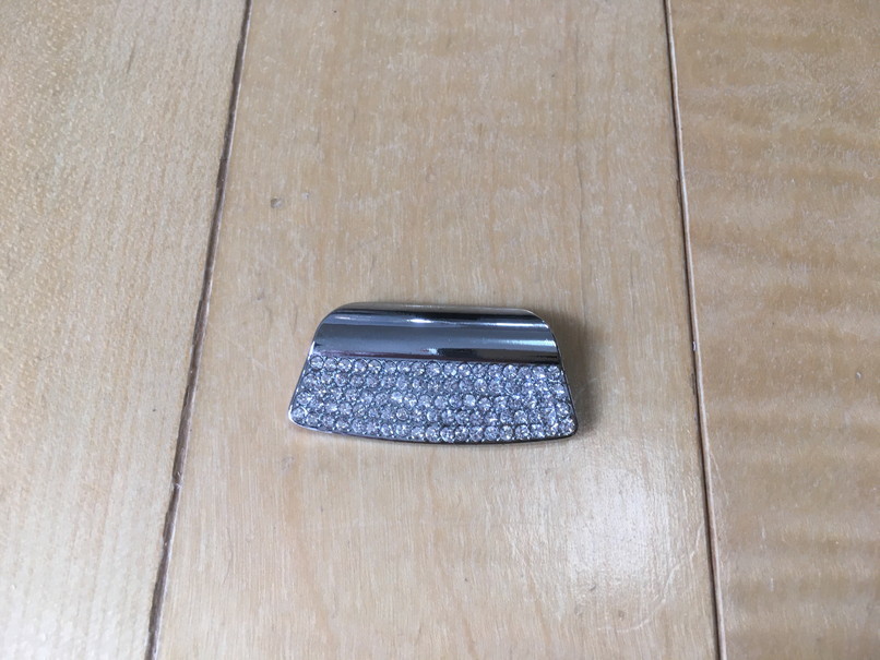 メルセデスベンツW213 EクラスE200 E260 E300 E320カー センターコンソールアームレストボックススイッチボタントリムダイヤモンドカバー(その他)｜売買されたオークション情報 ...