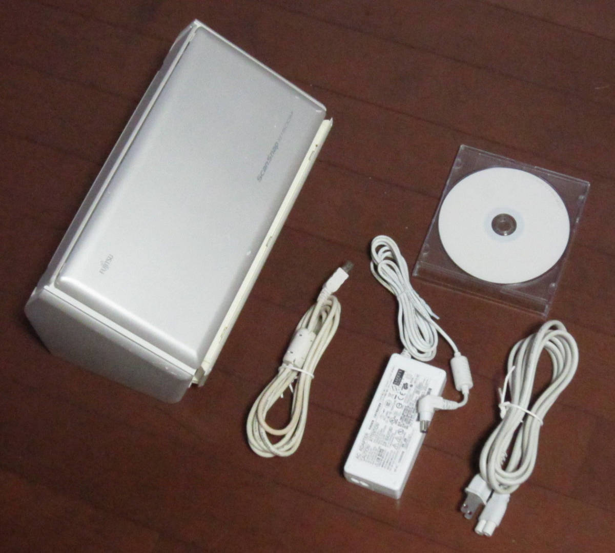 実用品 富士通 Scansnap S1500M 20272(スキャナ)｜売買されたオークション情報、yahooの商品情報をアーカイブ公開 ...