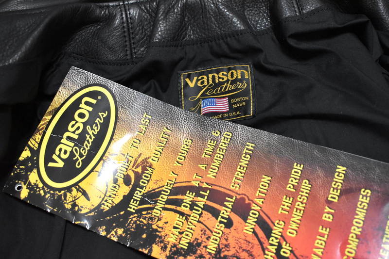 VANSON C2R ダブルライダースジャケット 40 定価173800円 バンソン レザー 牛革(ライダースジャケット)｜売買されたオークション情報、yahooの商品情報をアーカイブ公開 ...