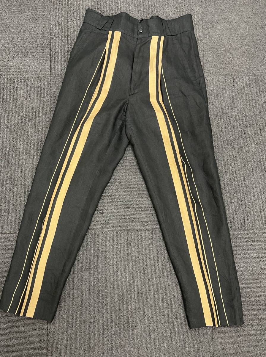 T172 GIANNI VERSACE ジャンニヴェルサーチ メンズ ボトムス ワンタック ズボン テーパードパンツ 麻 ブラック×ベージュ ...