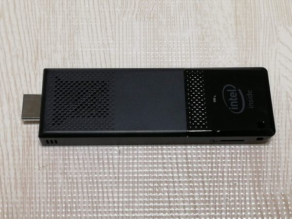 ★送料無料★Intel Compute Stick スティック型コンピューター Windows 10 Home インテルAtom x5 ...
