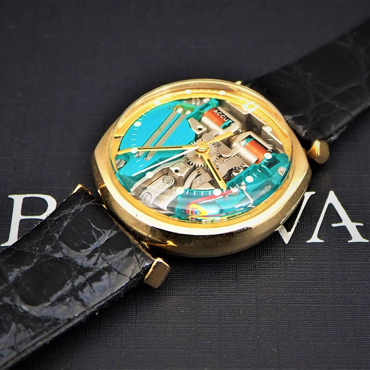 ミントコンディション 14金無垢 OH済み ブローバBULOVA アキュトロンAccutron Spaceview Alpha M1 1961 ...