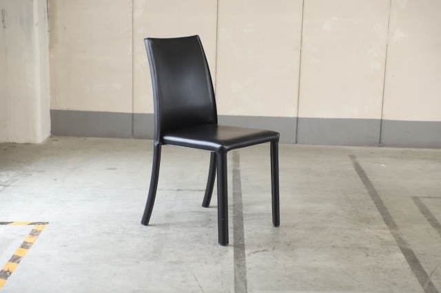 展示品 イタリア製 FRAG LILLY H 10万 ダイニングチェア 本革 1脚 レザー 椅子 アームレスチェア チェア _arflex ...