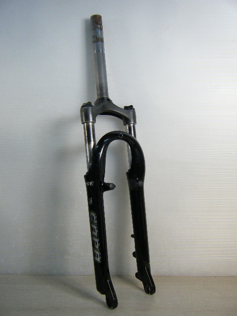 3に24 RST CAPA T8 サスペンションフォーク 自転車 パーツ 部品(サスペンションフォーク)｜売買されたオークション情報 ...
