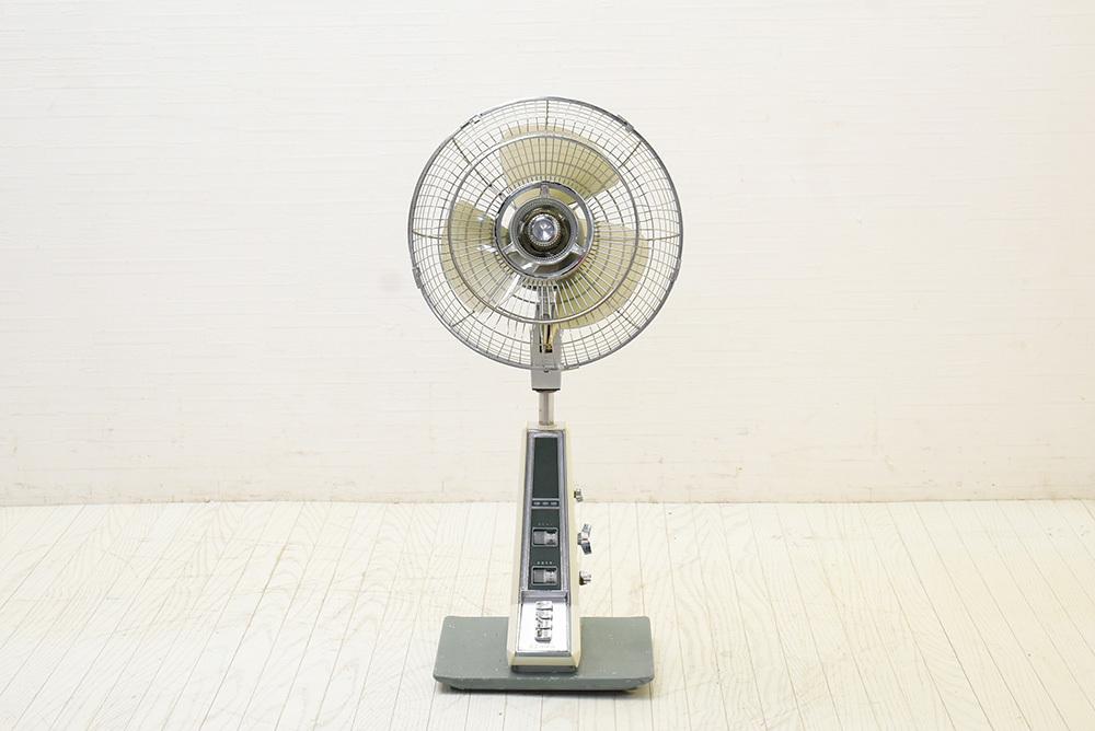 TKZ411_HITACHI/日立/H-625/扇風機/DESK FAN/3枚羽/昭和レトロ/(扇風機)｜売買されたオークション情報 ...