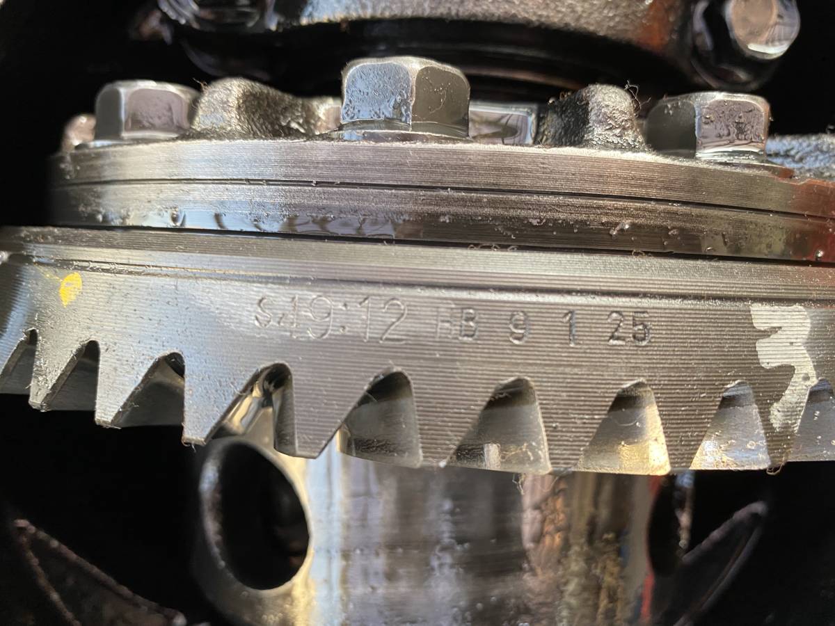 S211101-0114 R34 ER34 スカイライン 前期 純正 デフ ビスカス LSD 49:12 ファイナル 4.1 サイドフランジ 5H R33 S14 S15 180SX(デフ ...