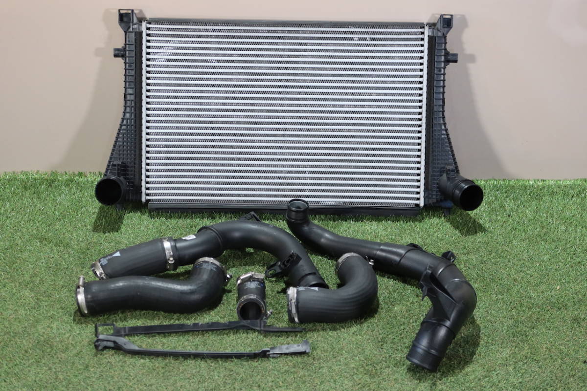 品/即納可能＞Audi アウディ 8V系 S3 純正 インタークーラー ホース パイピング セット 品番：5Q0145803AA ...