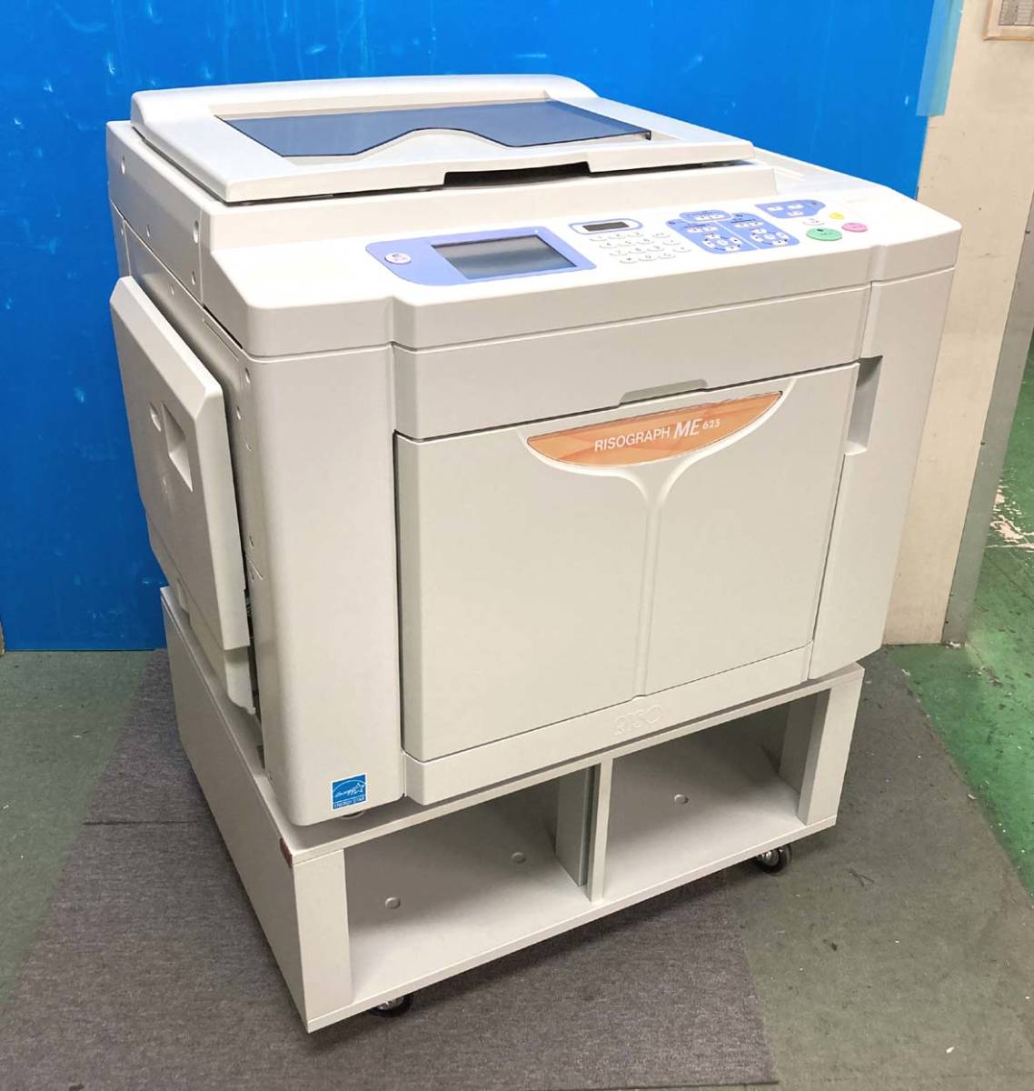RISO 理想科学工業 2色プリント デジタル印刷機 ME625 輪転機 H0000739(その他)｜売買されたオークション情報、yahooの商品情報をアーカイブ公開 - オークファン ...