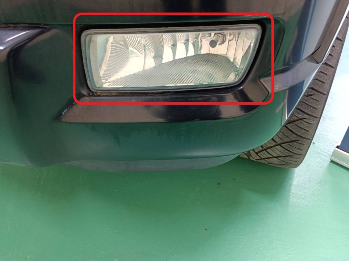 フォード エクスプローラー 左ハンドル車 左 フォグランプ GH-1FMEU74 2006 C91-051(その他)｜売買されたオークション情報、yahooの商品情報をアーカイブ公開 ...