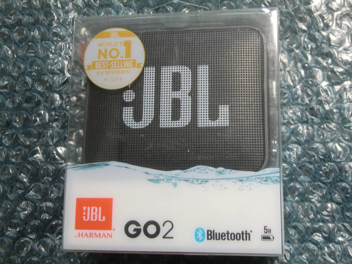 ほぼ JBL GO2 Bluetoothスピーカー IPX7防水/ポータブル/パッシブラジエーター搭載 ブラック JBLGO2BLK(スピーカー本体)｜売買されたオークション情報、yahooの ...