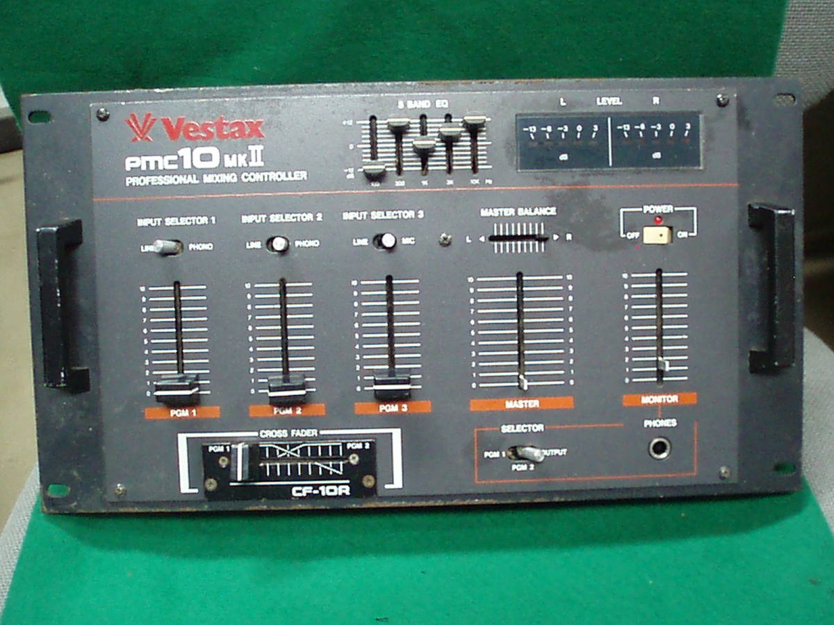 Vestax PMC10 MKⅡ CF-10R ベスタクス PROFESSIONAL MIXING CONTROLLER プロフェッショナル ミキシング コントローラー DJ ミキサー(DJ ...