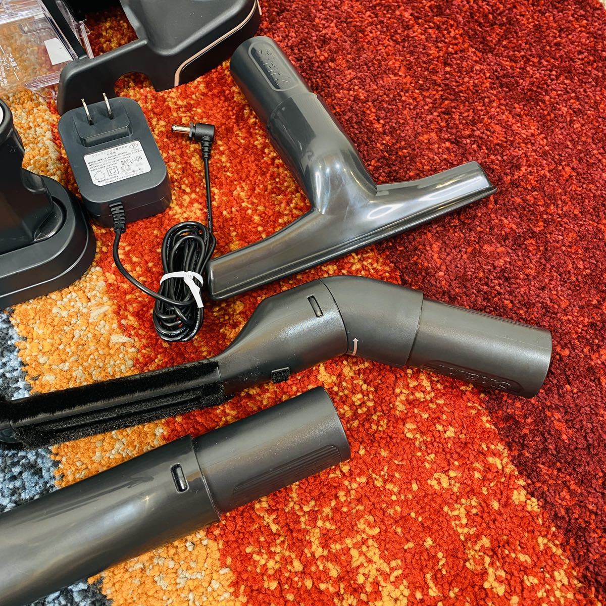 シャーク 掃除機 EVOFLEX S30(コードレスタイプ)｜売買されたオークション情報、yahooの商品情報をアーカイブ公開 - オークファン（aucfan.com）