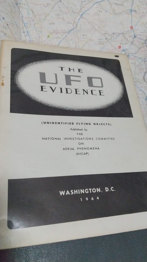 NICAP 全米空中現象調査委員会 編集発行”UFO Evidence”伝説の名著1964年発行(一般)｜売買されたオークション情報 ...
