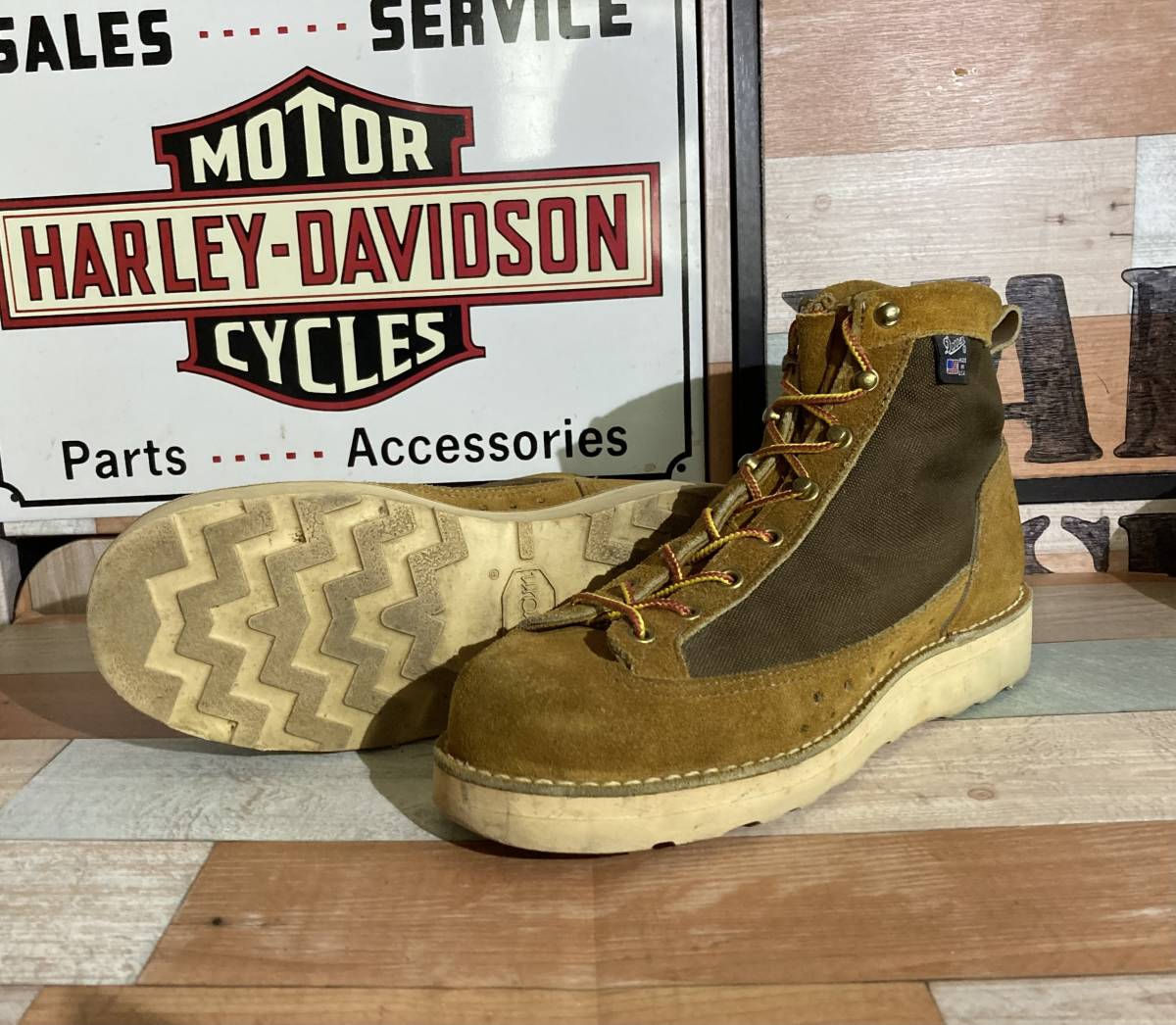 良品 黒タグ DANNER RIVER WALKER ダナーリバーウォーカー(8.5インチ)｜売買されたオークション情報、yahooの商品情報をアーカイブ公開 - オークファン（aucfan.com）