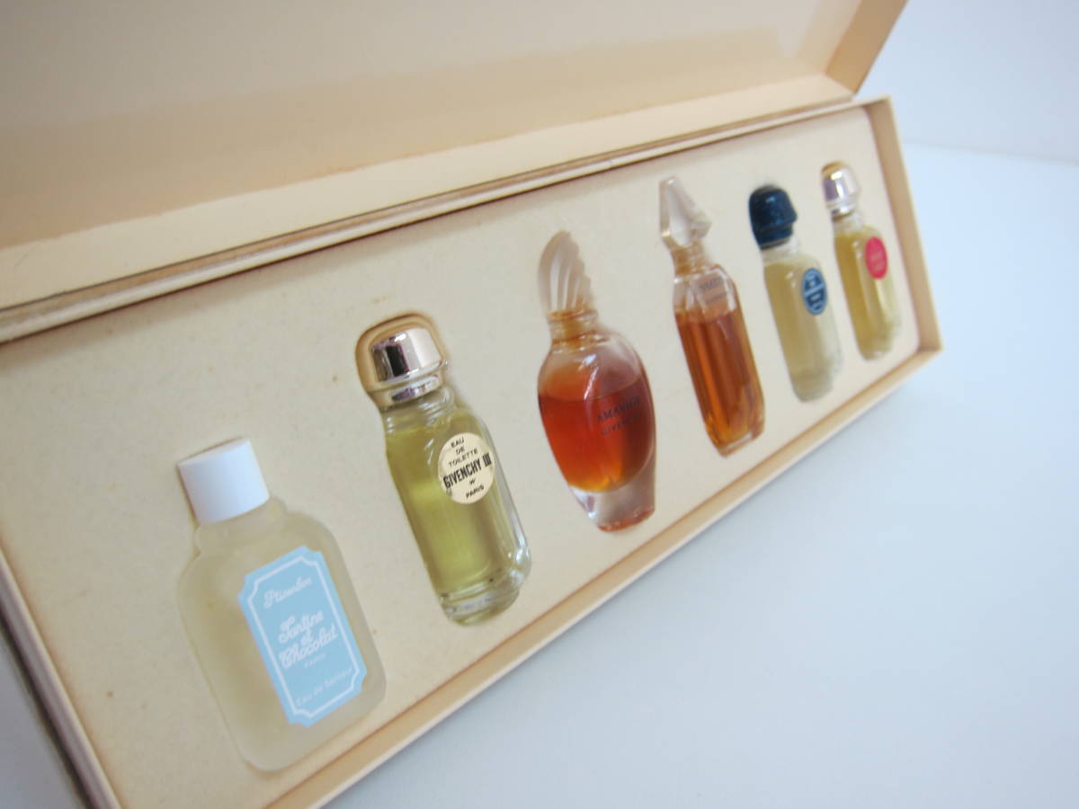 220411G 香水 箱あり まとめ 7箱 NINA RICCI Dior DONNAKARAN COCO CHANEL ARPEGE ...