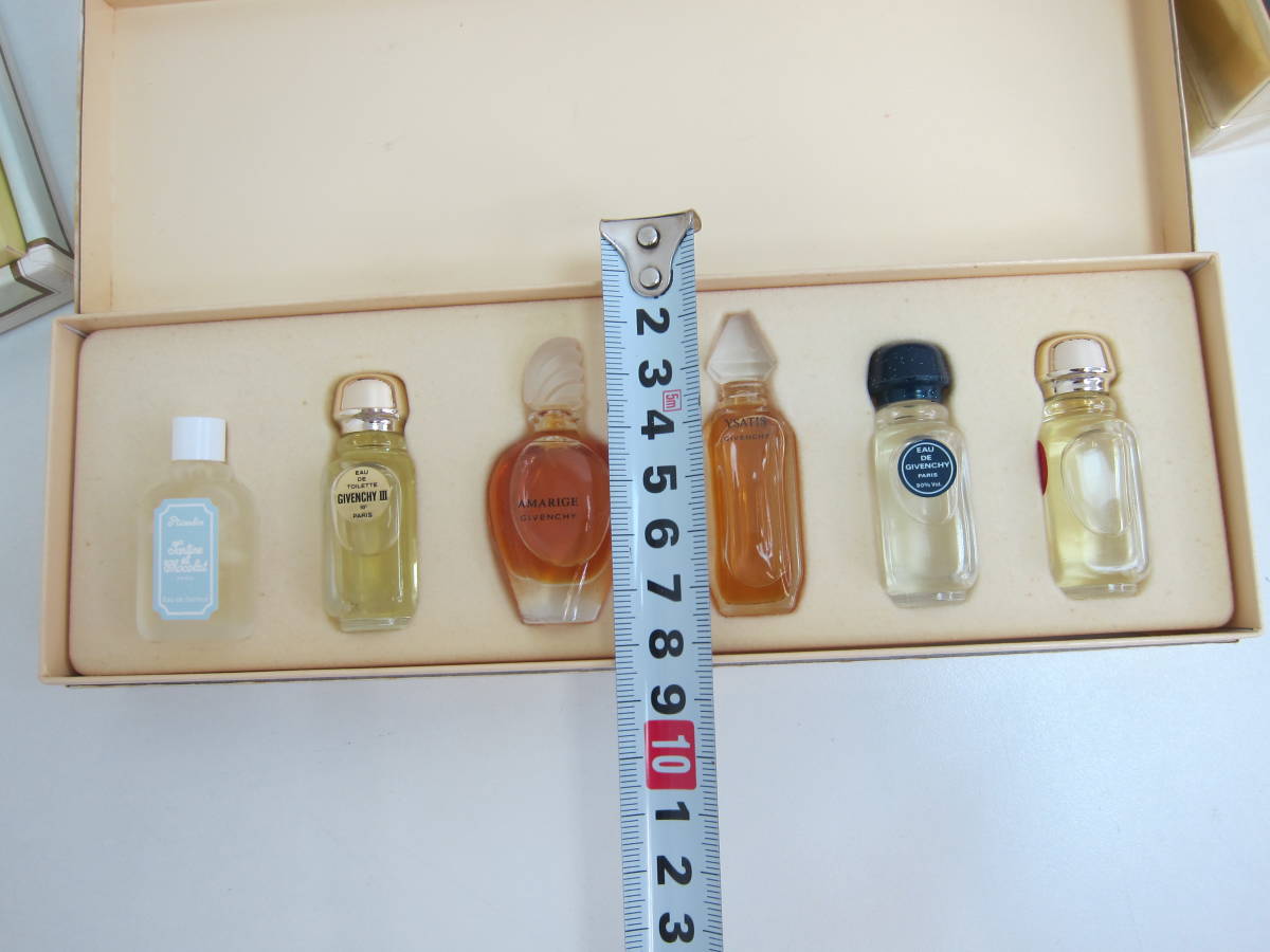 220411G 香水 箱あり まとめ 7箱 NINA RICCI Dior DONNAKARAN COCO CHANEL ARPEGE ...