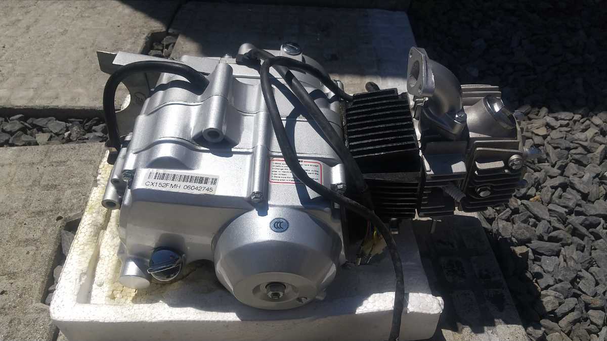 中華製のモンキー用 コピーエンジン 108cc 型式cx152fmh 同様 がジャンク品(エンジン本体)｜売買されたオークション情報 ...