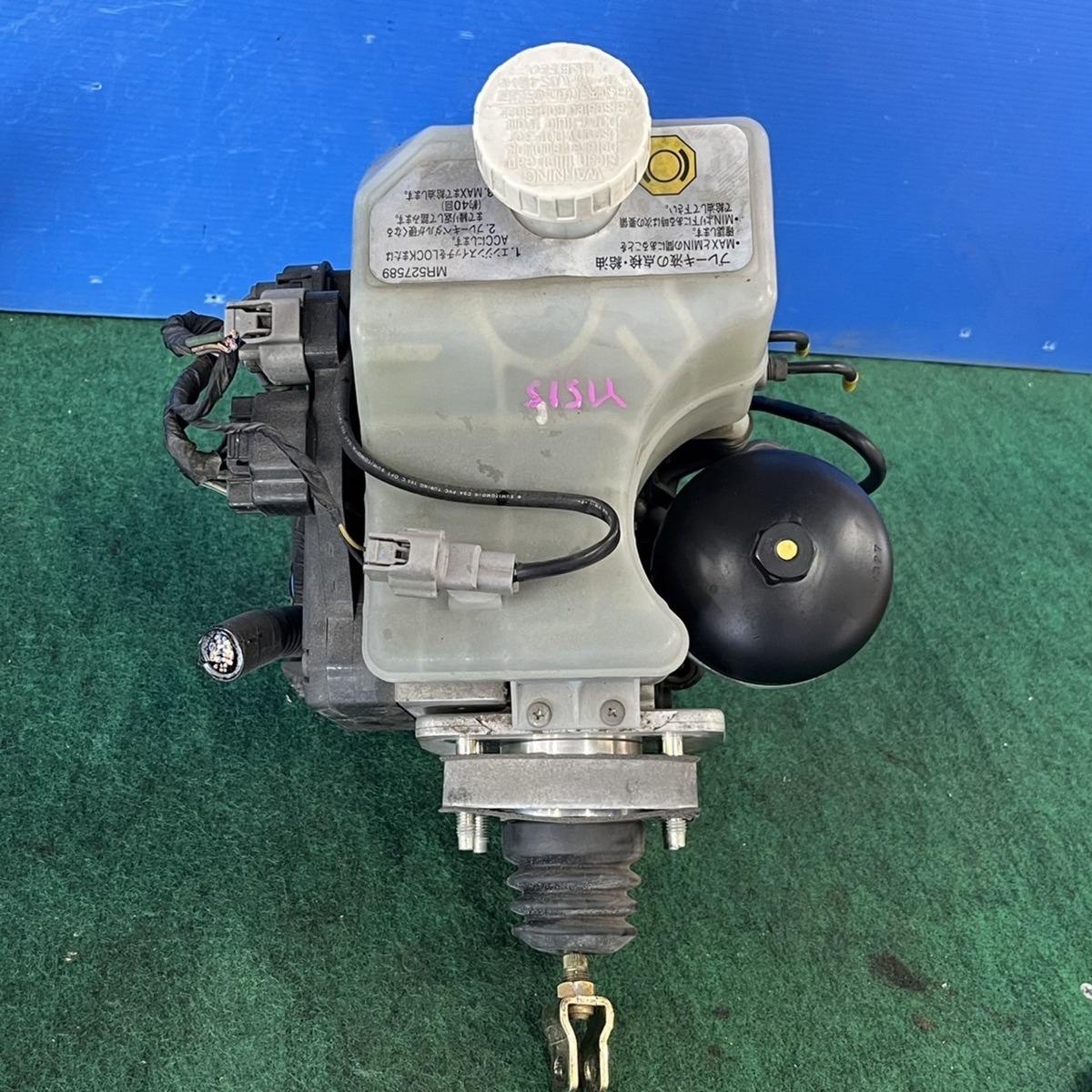 三菱 V73W パジェロ 70系 ブレーキブースター MR977461 トラコン無車 H16年式より Y/1515(三菱用)｜売買された ...