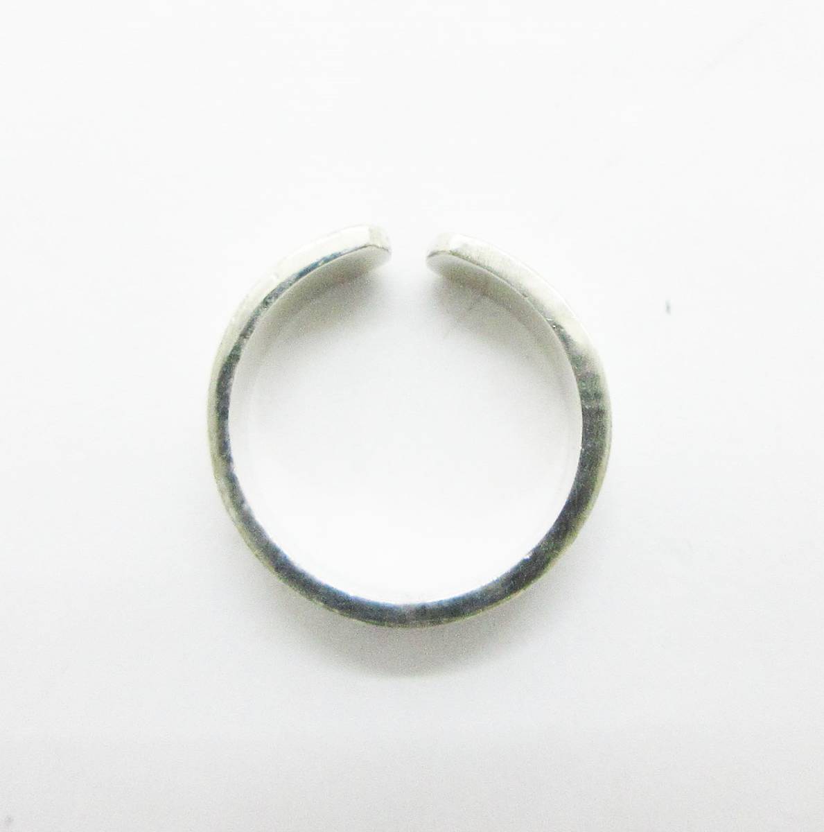 KM-1256 指輪 アンノウン フラット S リング 5mm U006 SV925 11号 UNKNOWN. FLAT S RING シルバー 箱 ケース付き(9号～)｜売買された ...