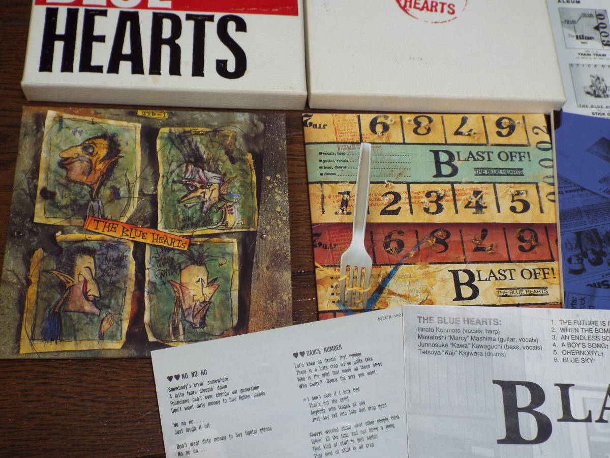 ザ ブルーハーツ／ベスト コレクション THE BLUE HEARTS IN U.S.A. 1989-1991 2枚組CD-BOX BLAST OFF リンダリンダ／人にやさしく(ザ･ブルー ...