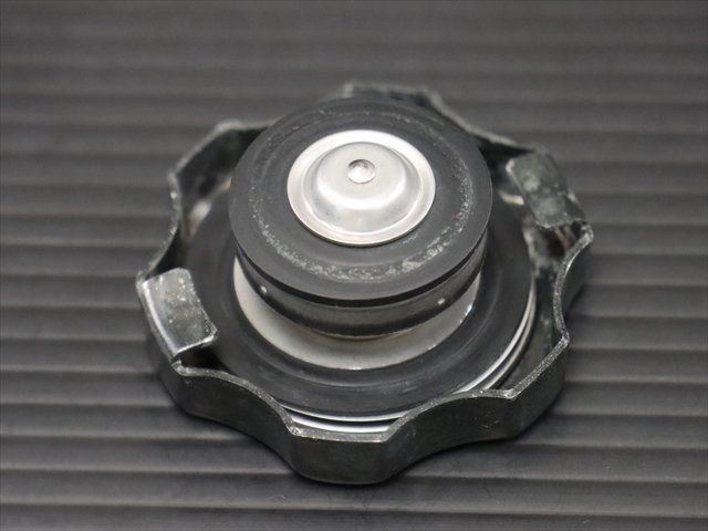 激安 PLOT製COOL TECH Rハイプレッシャーラジエーターキャップ 1.3kg(エンジン、冷却装置)｜売買されたオークション情報、yahooの商品情報をアーカイブ公開 - オークファン ...