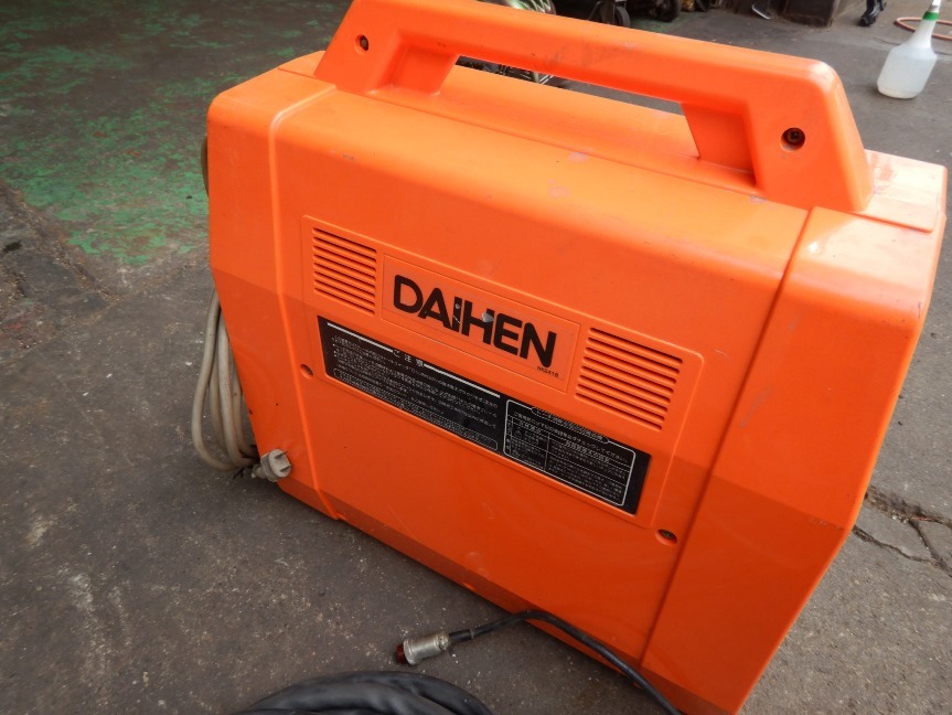 税0円 保証付ダイヘンエアプラズマ切断機M-1000 VRCM-10 入力100V1 5KVA コンプレッサー内蔵式 適応切断能力2mm ...