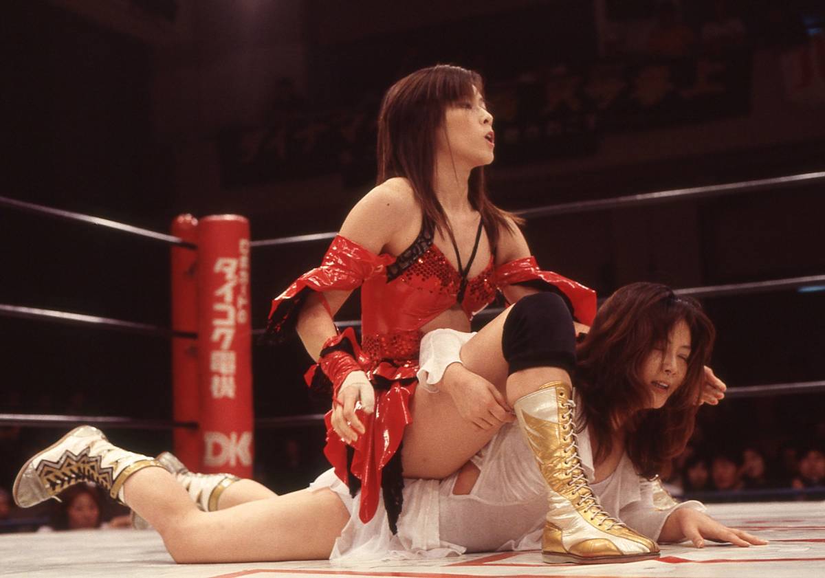 JWPプロレス 白鳥智香子 Lサイズセット(格闘技、プロレス)｜売買されたオークション情報、yahooの商品情報をアーカイブ公開 - オークファン（aucfan.com）