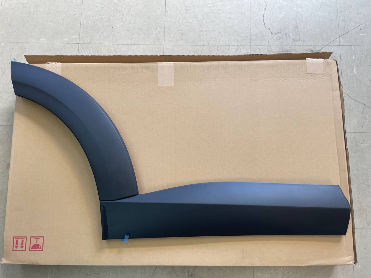 純正部品 MAZDA CX-3 右リヤドア用ガーニッシュモール D10E-51-RC0H /(サイド)｜売買されたオークション情報、yahoo ...