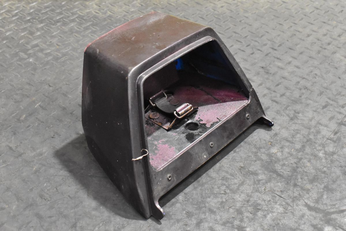 S256 当時物 純正 RG250E テールカウル 0021 検 GT2502 X7 GS400 GT380(リア)｜売買されたオークション情報、yahooの商品情報をアーカイブ公開 ...