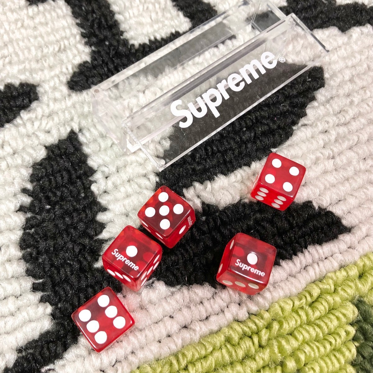 SUPREME DICE SET RED シュプリーム ダイス サイコロ セット 赤(シュプリーム)｜売買されたオークション情報、yahooの ...