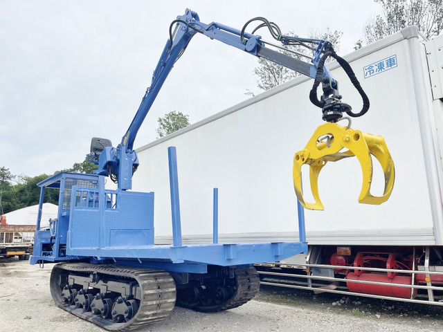 美車 イワフジ 回転式グラップル フォワーダ クローラー式バリ山 ディーゼル 長物積込みOK 林業破砕ソーラー U-3BG 材木(建設機械 ...