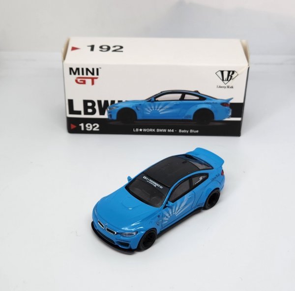 MINI GT LB WORK BMW M4 ベイビーブルー 1/64(乗用車)｜売買されたオークション情報、yahooの商品情報をアーカイブ公開 - オークファン（aucfan.com）
