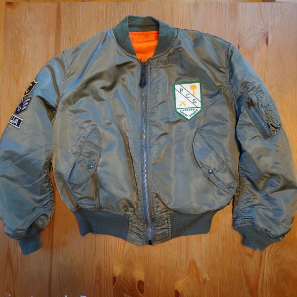 レア XL 80's ALPHA MA-1 フライト ジャケット ミリタリー ビンテージ 古着 B-10 B-15 A-2 us army 実物 米軍(Mサイズ)｜売買されたオークション情報 ...
