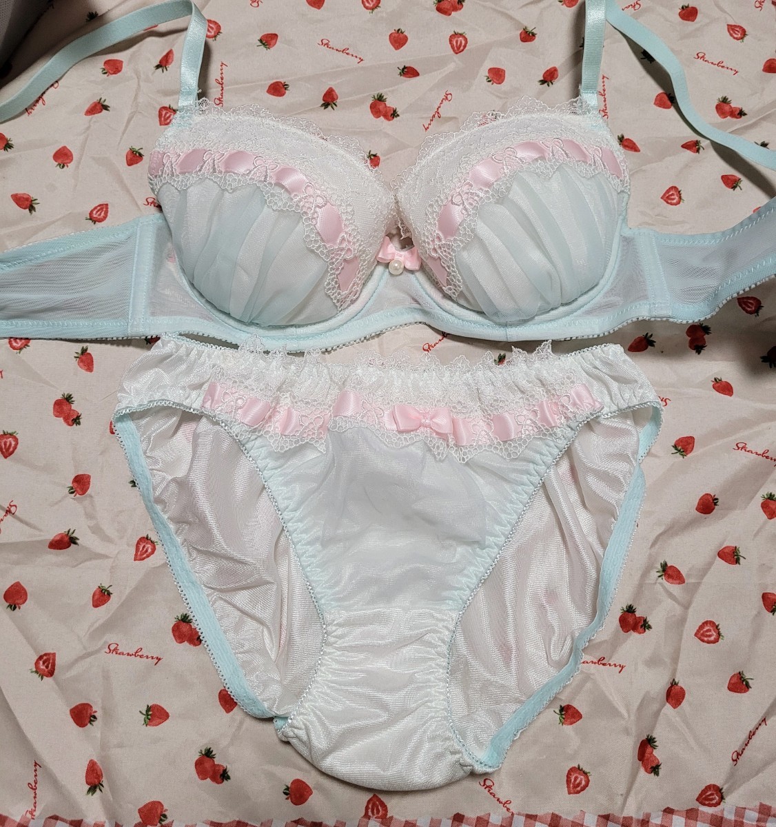 細身スレンダー系 ブラジャーショーツセット レディース インナーウェア 女性下着 B75 6(75)｜売買されたオークション情報、yahooの商品情報をアーカイブ公開 - オークファン ...