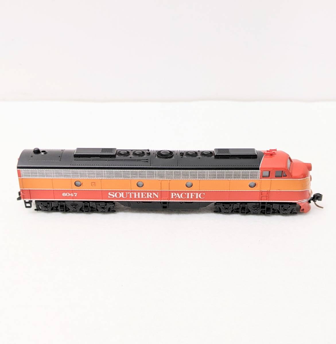 1417 Nゲージ KATO 176-281 EMD E8/9 A SP Daylight ＃6047 781 Dillon Drive ...