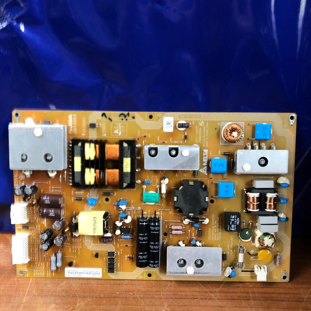 東芝 テレビ REGZA レグザ 37Z1S DPS-165CP V71A00015400 電源基板(液晶)｜売買されたオークション情報、yahooの商品情報をアーカイブ公開 - オークファン ...