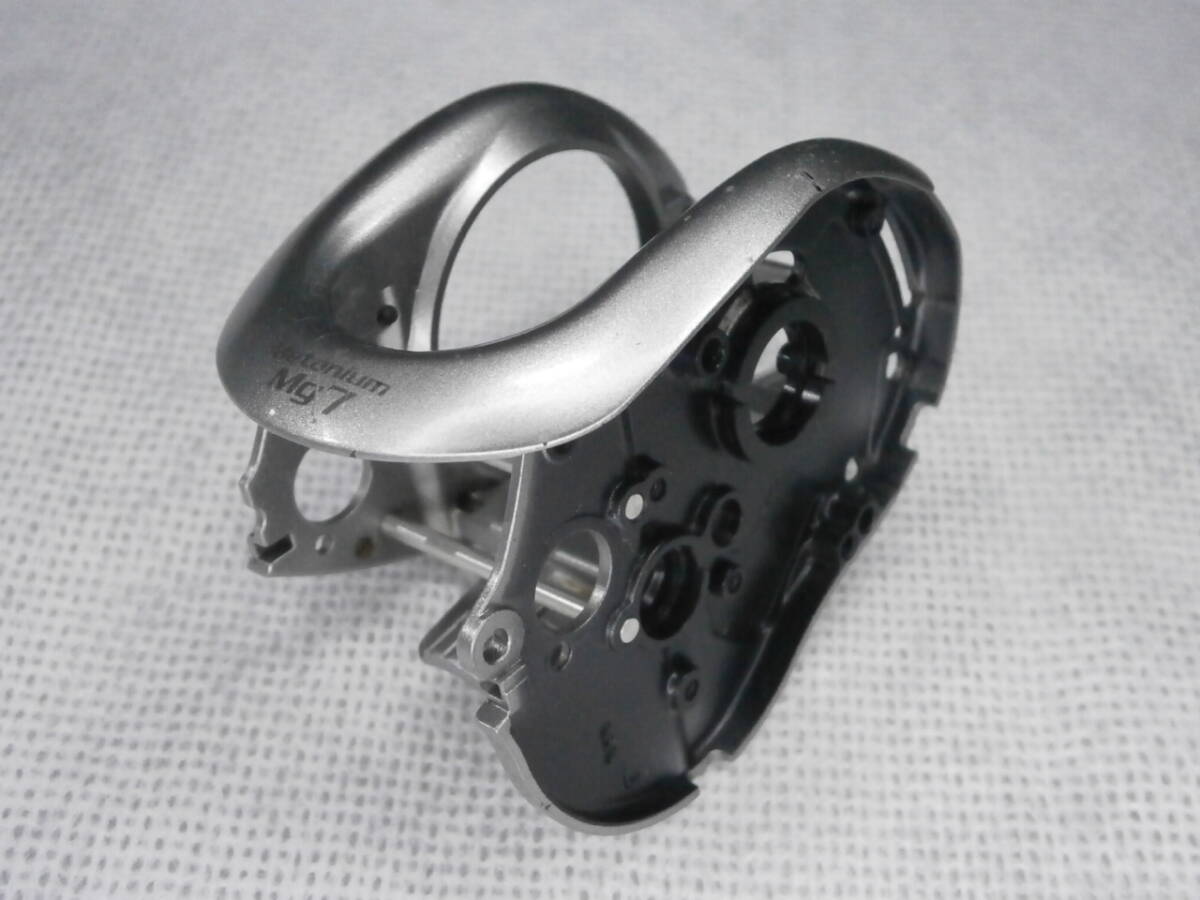 シマノ 07 メタニウム Mg7 本体枠 左ハンドル用 フレーム B(シマノ)｜売買されたオークション情報、yahooの商品情報をアーカイブ公開 - オークファン（aucfan.com）