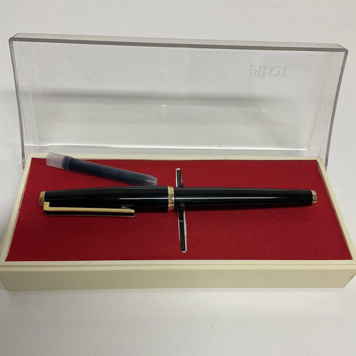 営ST192-60 PILOT CUSTOM パイロット ペン先 14k-585 FM 万年筆 筆記用具 ケースあり 筆記未確認 現状品 ...