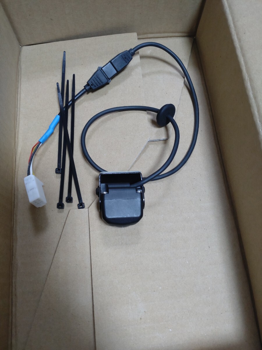 09023 プリウス 型紙有り ZVW30 トヨタ純正バックカメラ汎用品 専用配線有り08634－00231 送料520円(純正品)｜売買され ...