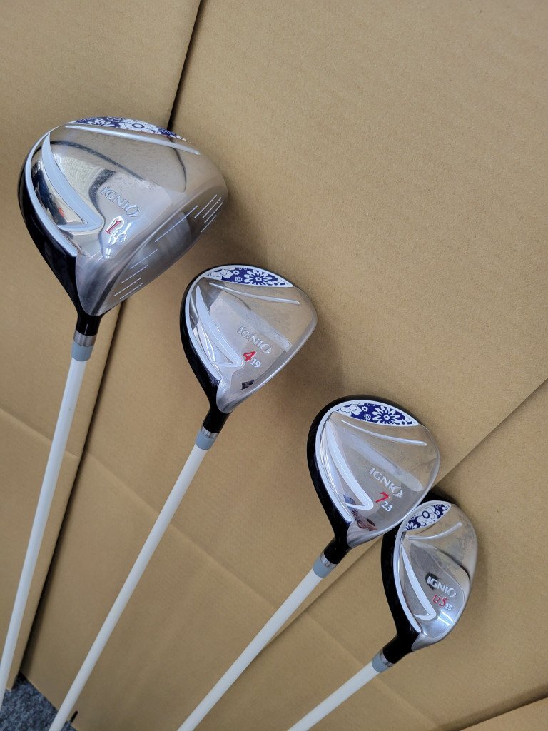 156325 IGNIO イグニオ レディースゴルフセット クラブ10本 キャディ付き フレックスL(セット)｜売買されたオークション情報、yahooの商品情報をアーカイブ公開 ...