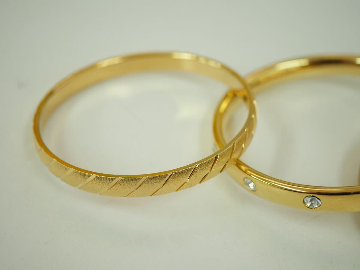 D28 MONET モネ バングル ゴールドカラー など ヴィンテージ ビンテージ アクセサリー 大量 まとめ売り まとめ TIA(その他)｜売買されたオークション情報、yahooの商品情報を ...