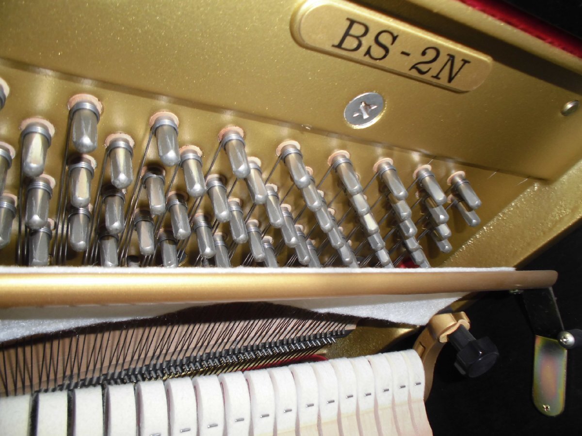 カワイピアノ BS2A 中級の ハードコート 黒塗り鏡面艶出し 運賃無料 条件有り しました(アップライトピアノ)｜売買されたオークション情報 ...