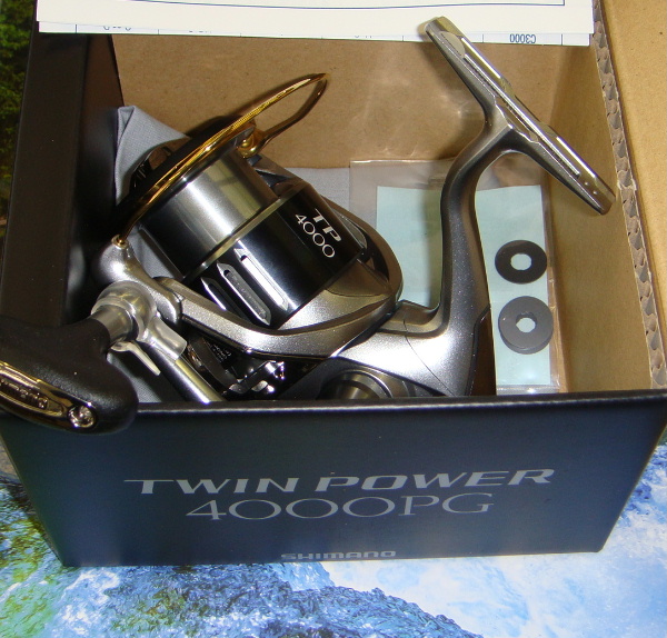 ☆★限定特価！シマノ 15 ツインパワー 4000PG