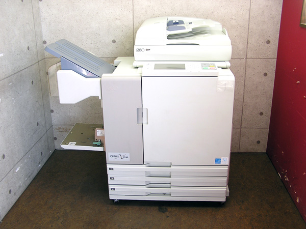 RISO A3対応カラー印刷機 ORPHIS X7250 引取りのみ(その他)｜売買されたオークション情報、yahooの商品情報をアーカイブ公開 - オークファン（aucfan.com）