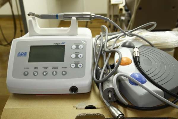 サージック AP AQBインプラント エンジン(歯科学)｜売買されたオークション情報、yahooの商品情報をアーカイブ公開 - オークファン ...