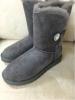 UGG ムートンブーツ ベイリーブリング グレー US7(US7)｜売買されたオークション情報、yahooの商品情報をアーカイブ公開 - オークファン（aucfan.com）