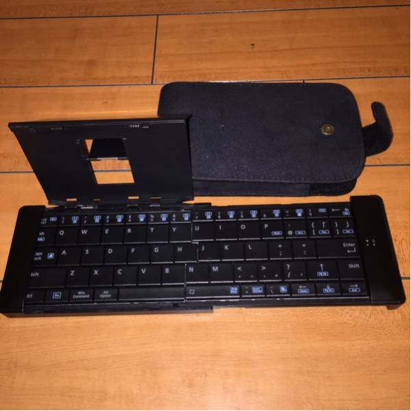 エレコム TK-FBP049EBK スライド開閉式ワイヤレスキーボード(ワイヤレスキーボード)｜売買されたオークション情報、yahooの商品情報をアーカイブ公開 - オークファン（aucfan ...