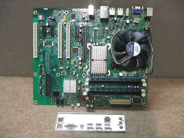 マザーボード+CPU+メモリ INTEL DESKTOP BOARD DG33FB Core2Duo E7200/4GB(インテル)｜売買されたオークション情報、yahooの商品情報を ...