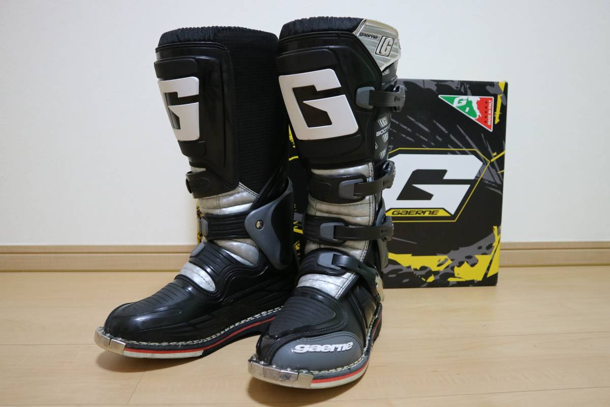 GAERNE ガエルネ オフロードブーツ FASTBACK / ファストバック ブラック 26.5cm(26.5cm)｜売買されたオークション情報、yahooの商品情報をアーカイブ公開 ...